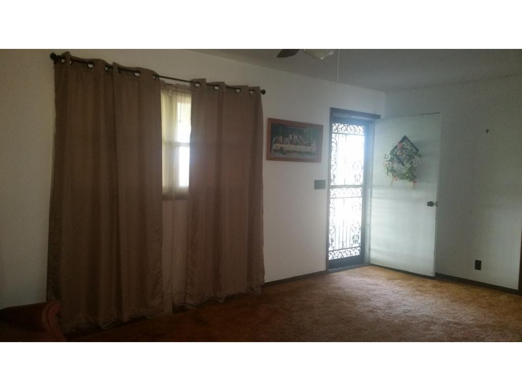 105 East Street, Redmon, IL 61949