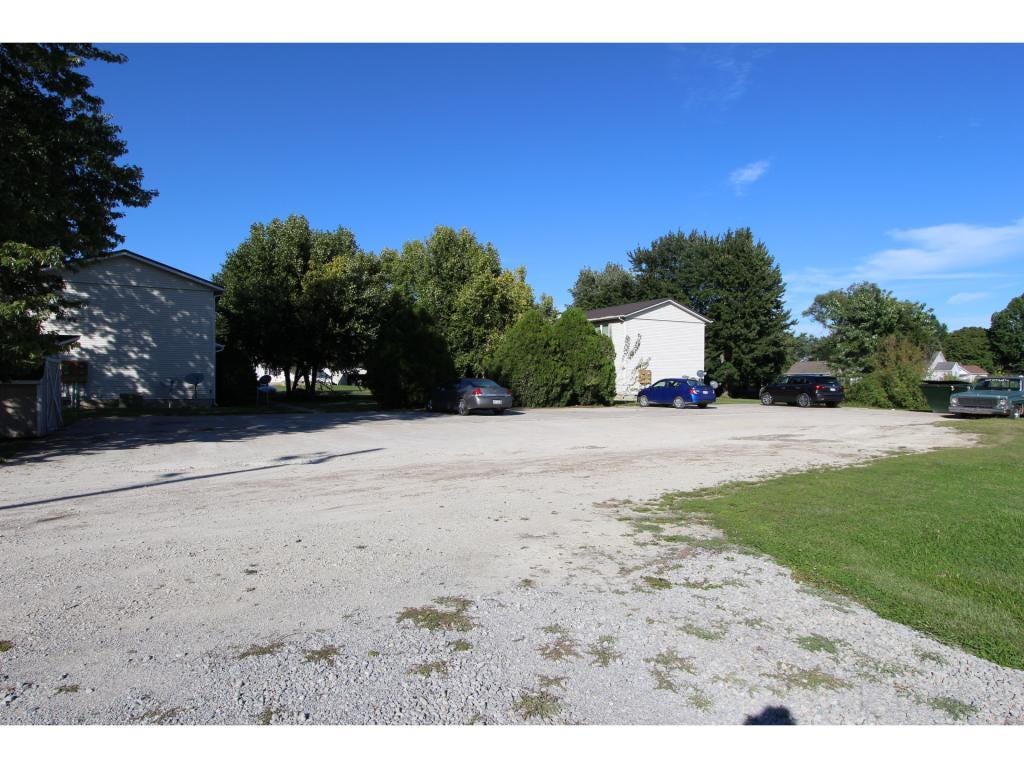 335 E 6Th Street, Neoga, IL 62447