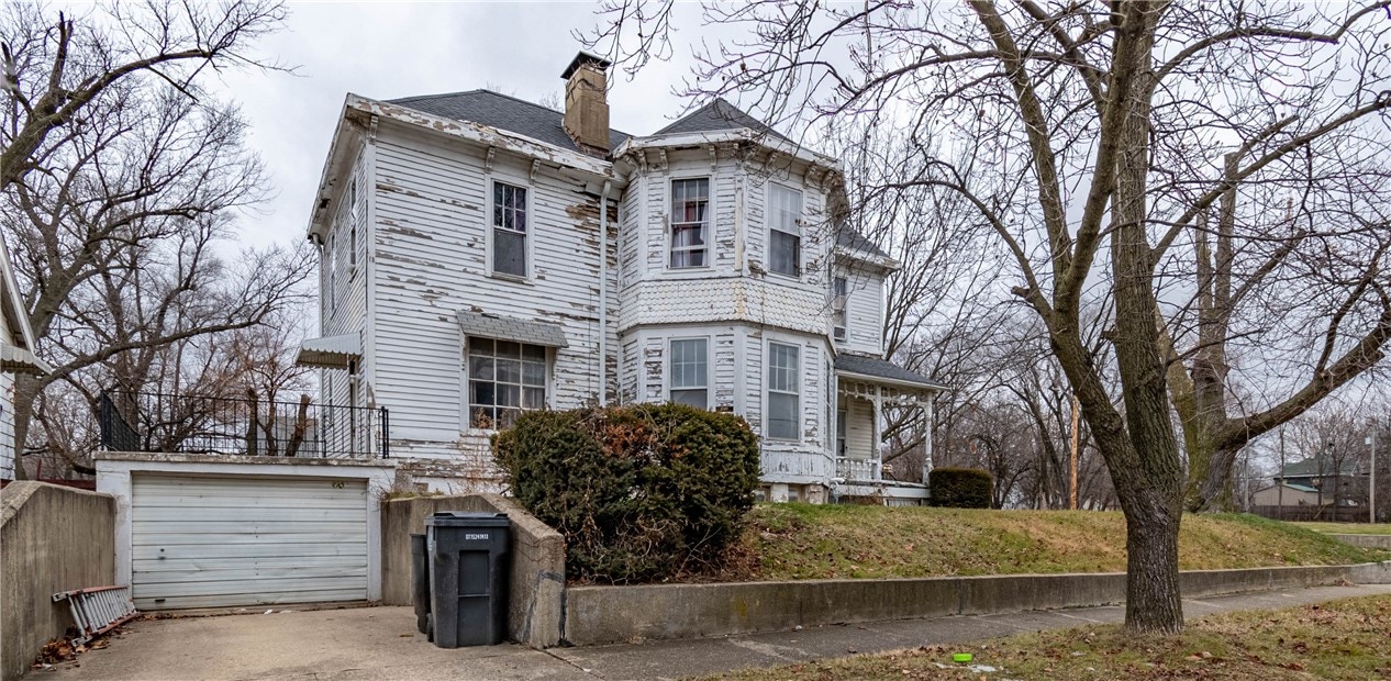 807 N Monroe Street, Decatur, IL 62522