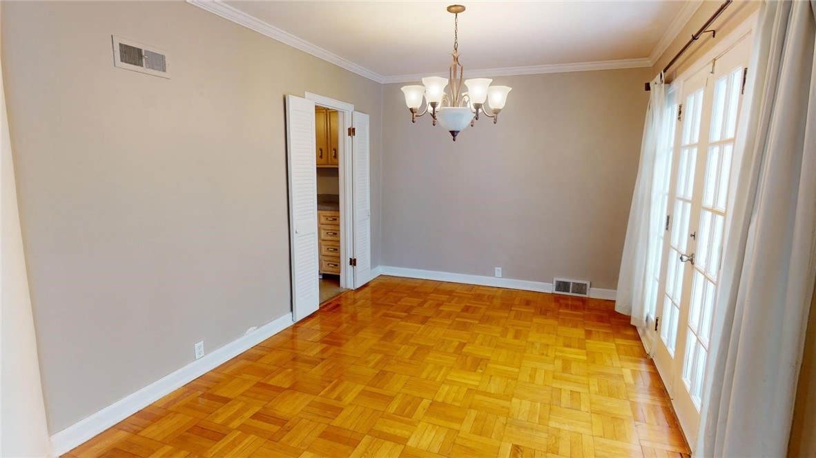 2 Edgewood Court, Decatur, IL 62522