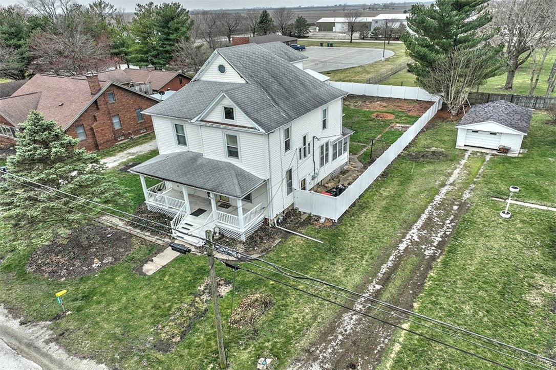 4975 S Taylor Road, Elwin, IL 62532