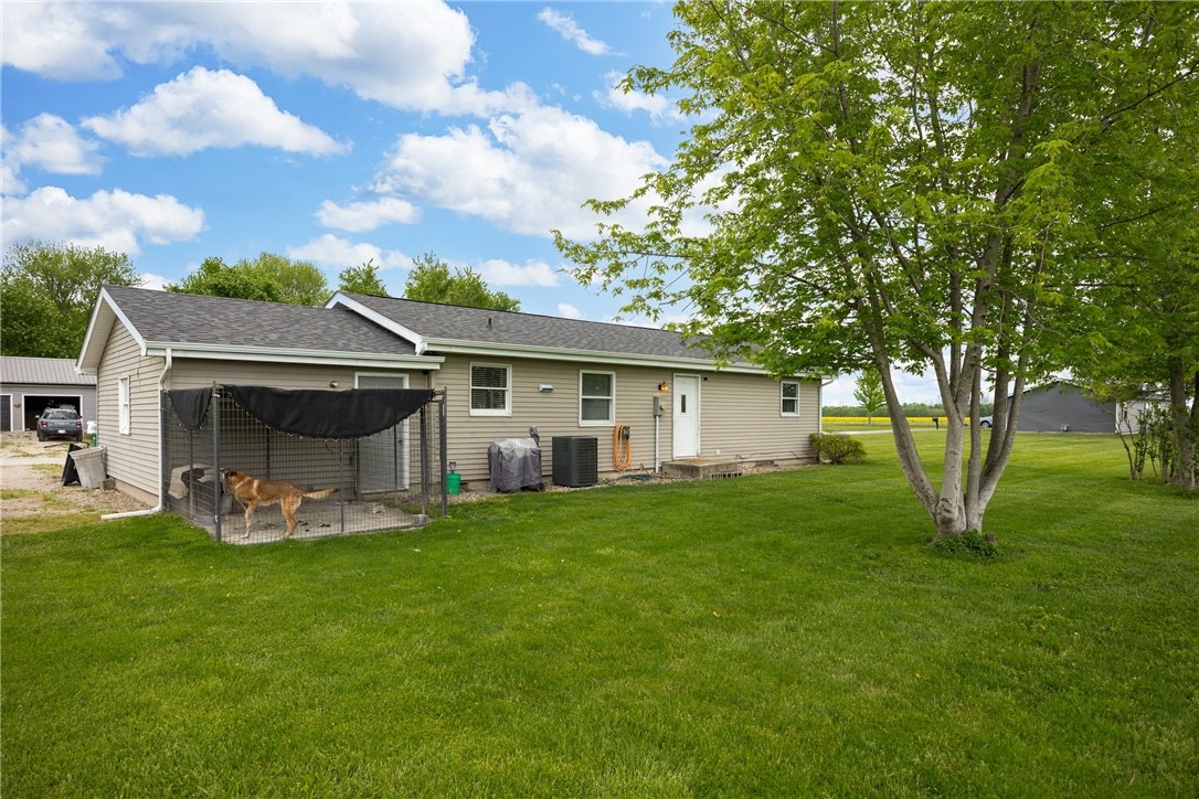 1258 Willow Street, Neoga, IL 62447