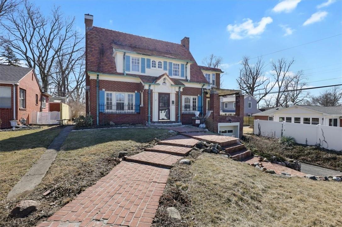 2045 W Main Street, Decatur, IL 62522