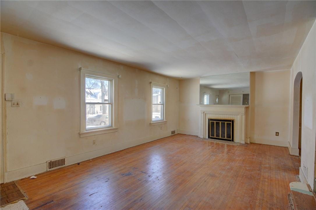 22 Edgewood Court, Decatur, IL 62522