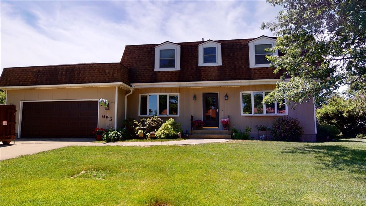 695 E Main Street, Warrensburg, IL 62573