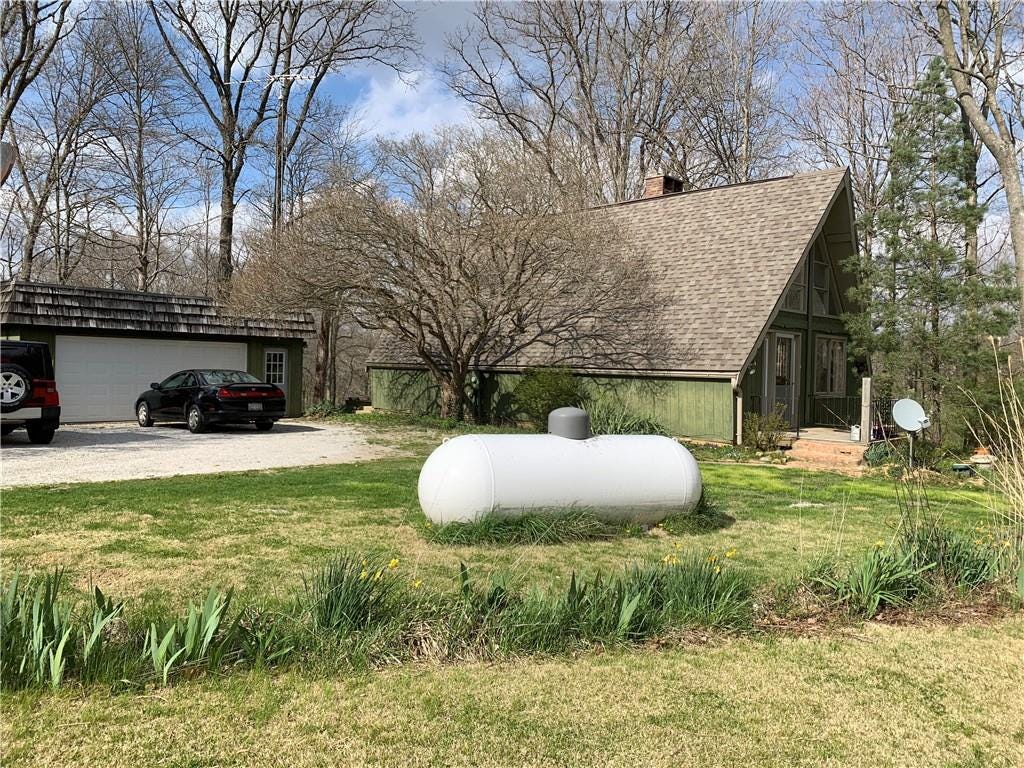 17284 E 1700th Road, Chrisman, IL 61924