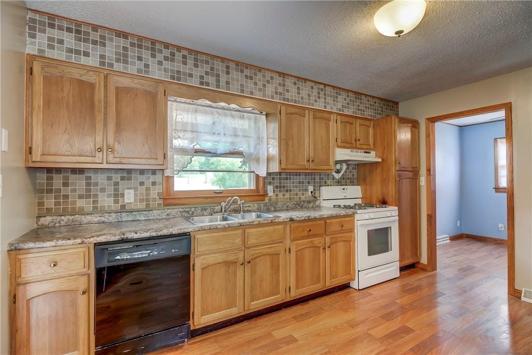 3414 N Christine Drive, Decatur, IL 62526